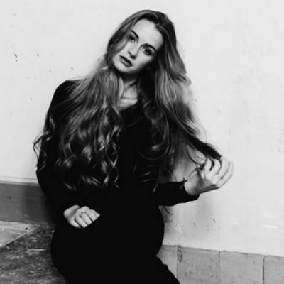 Lea Rue（Emma Lauwers） - 歌手 - 网易云音乐