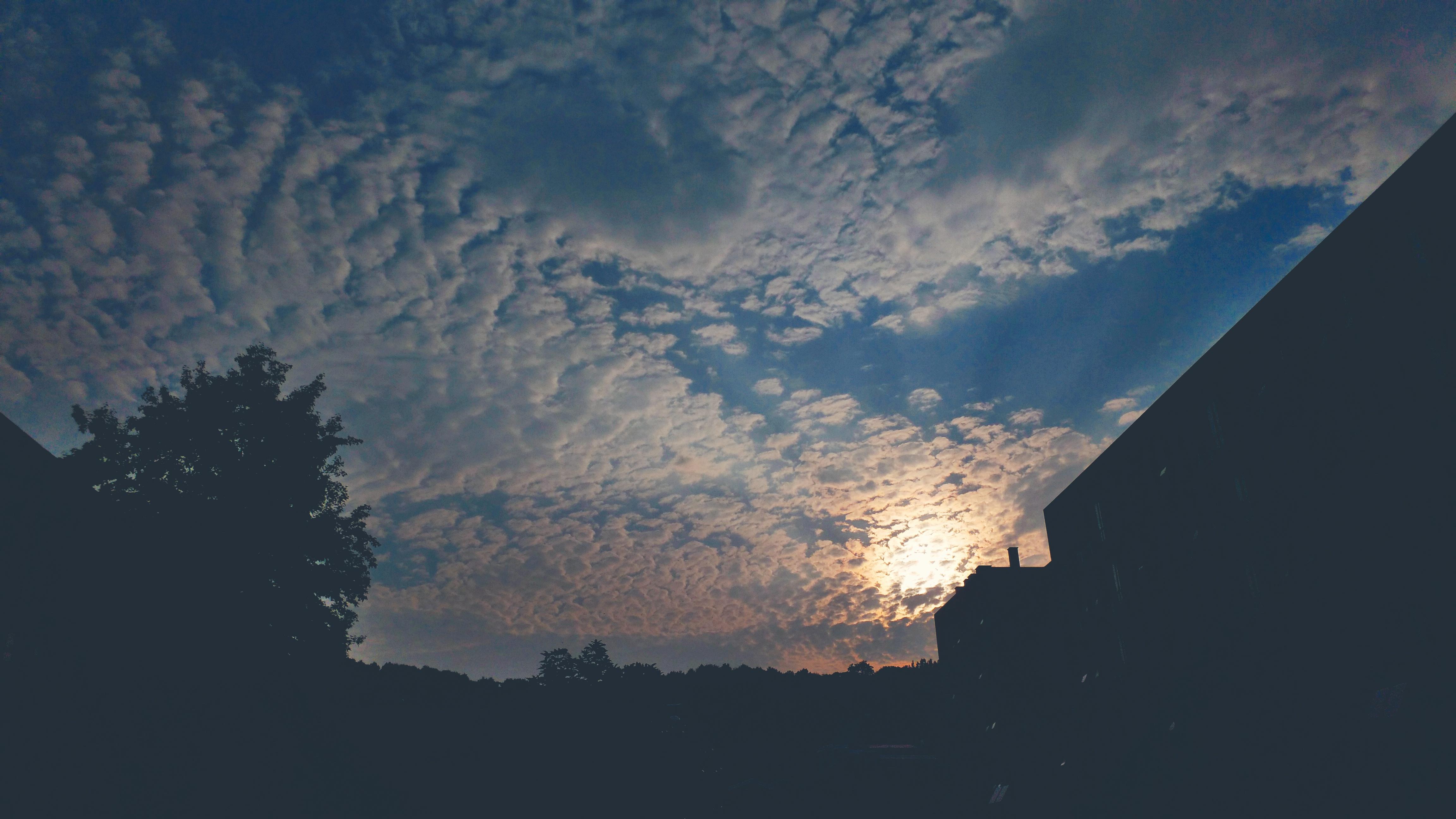 网易云背景壁纸全屏-千图网